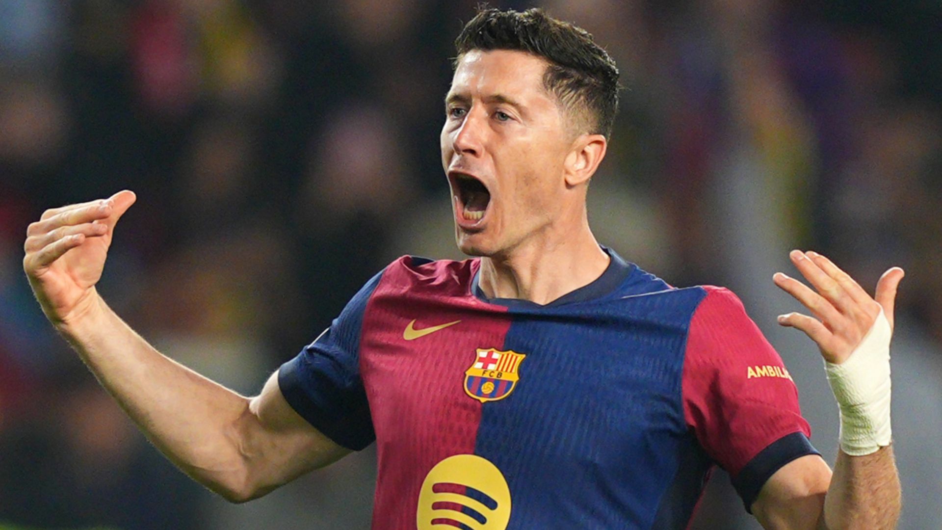 Robert Lewandowski posts Champions League goal record that even Lionel Messi & Cristiano Ronaldo ...